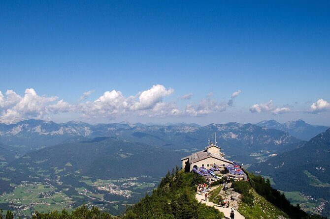 Munich to the Eagle's Nest & Salzburg private round trip - Key Points