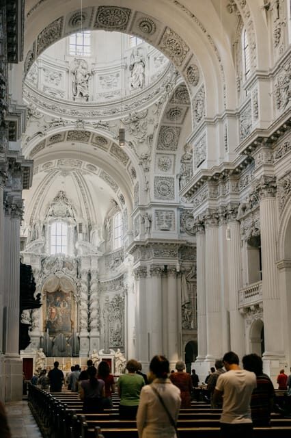 Munich's 500 Years of Architecture Guided Tour - Key Points