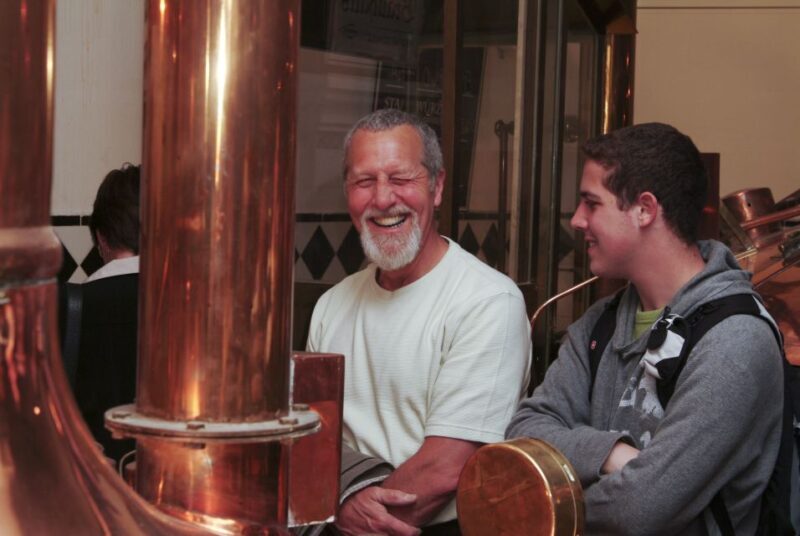 Munich's Beer Halls and Breweries: 3-Hour Guided Tour - Key Points