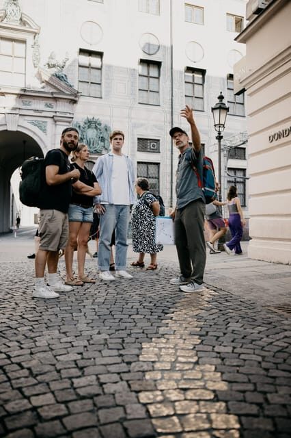 Munich's Old Town Legends - Guided Tour - An In-Depth Look at the Tour Experience