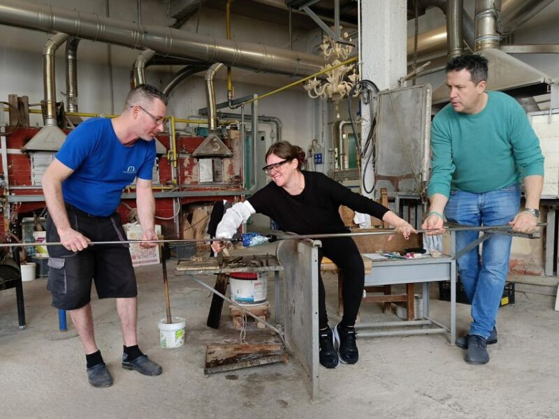 Murano: make your item with a glass master and take it home - The Sum Up