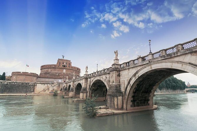 Murder Mysteries of Rome: Ghost Walking Tour - Key Points