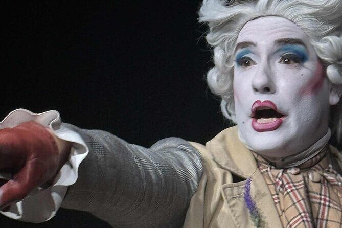 Murder Mystery Show in Gastown Downtown Vancouver - The Setting: Gastown’s Charm and Atmosphere