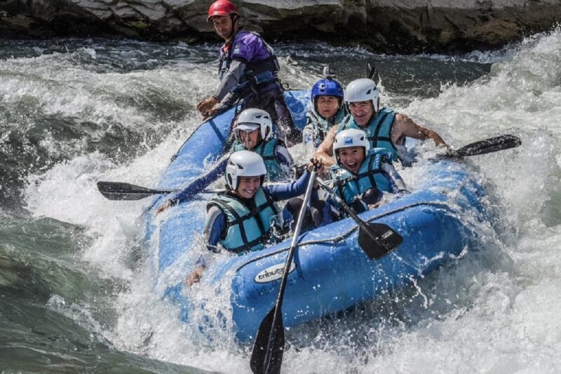 Murillo de gállego: Family Rafting in Huesca - The Guides and Facilities