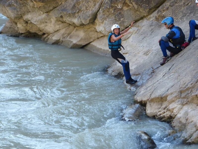 Murillo de Gállego Huesca: Family Water Gymkhana - Who Should Consider This Experience?