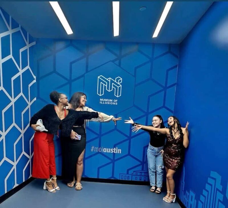 Museum of Illusions Austin Entry Ticket - What to Expect at the Museum of Illusions Austin