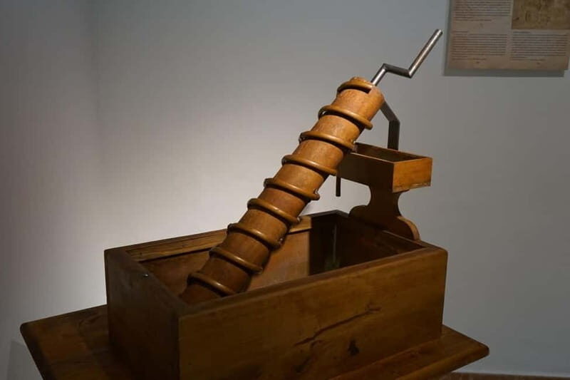 Museum of Leonardo da Vinci's working machines - Pricing and Value