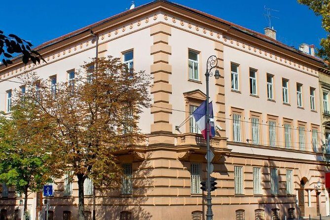 Museum tour Zagreb - Practical Aspects and Considerations