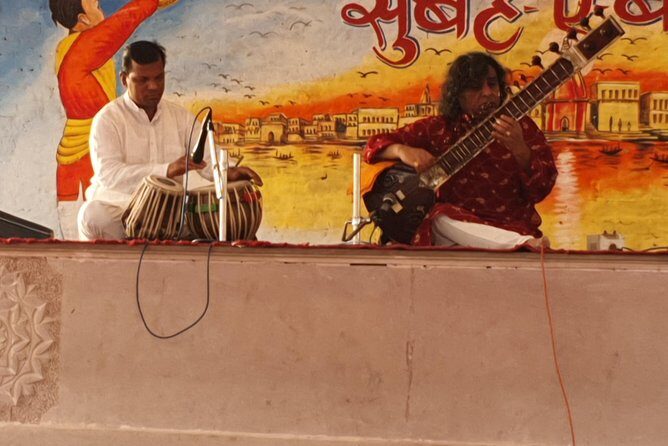 Music art's and culture - Who Will Love This Tour?