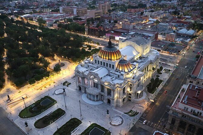 Must-see Buildings & Palaces of Mexico City - The Itinerary in Detail