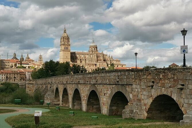 Must see Salamanca Walking Tour (could be billingual) - Why Choose the Salamanca Walking Tour?