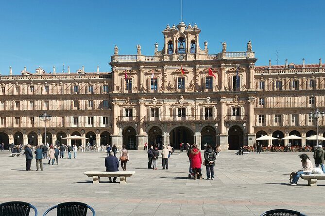 Must see Salamanca Walking Tour (could be billingual) - Who Should Consider This Tour?