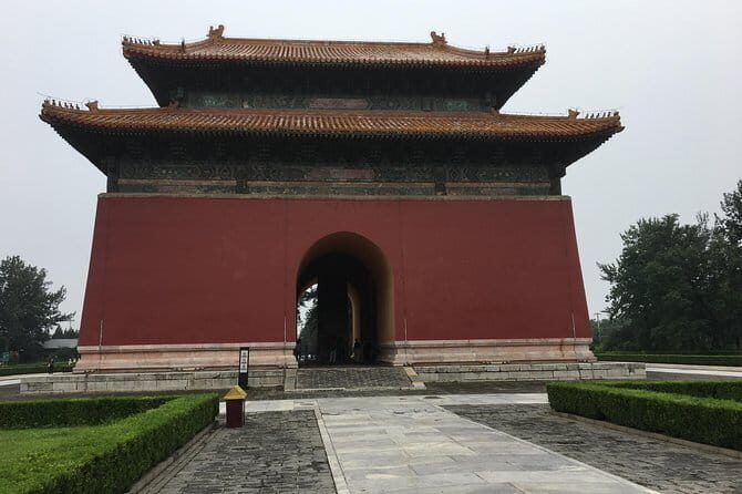 Mutianyu Great Wall and Ming Tombs Full-day private tour - A Day in Beijing You Can Count On