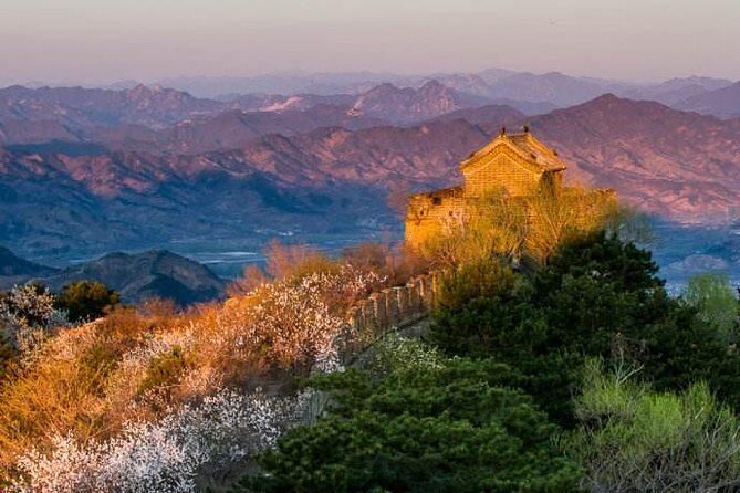 Mutianyu Great Wall Private VIP Tour with Peak Restaurant Dining and Cable Car - An In-Depth Look at the Tour Experience