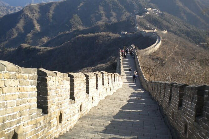 Mutianyu Great Wall Shared Tour with Transport - Key Points
