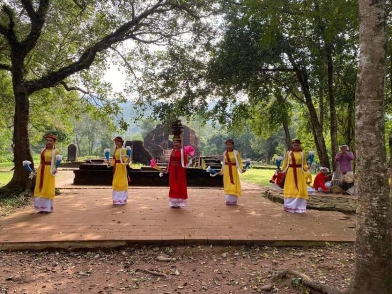 My Son Amazing Sunset & River Cruise From Hoi An/DaNang - Authentic Local Flavors and Cultural Touches