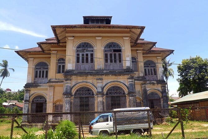 Myeik: Full Day Private City Tour - Valuing the Experience