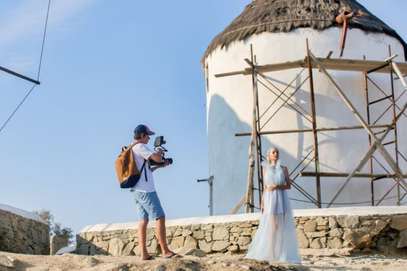 Mykonos: 1 hour private photo session in Mykonos Town - Key Points