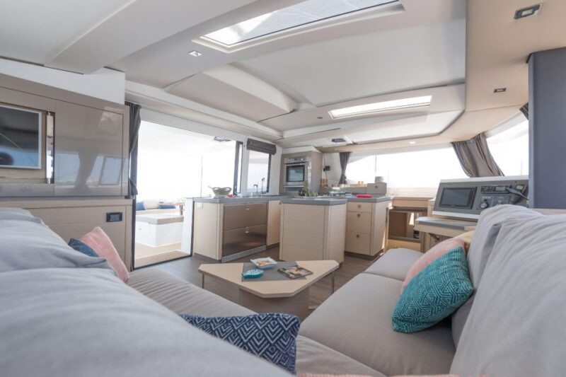 Mykonos: Catamaran Cruise with 3-Course Meal and Transfers - FAQ