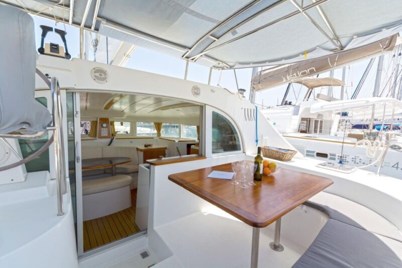 Mykonos: Catamaran Cruise With Meal and Drinks - Lunch, Drinks, and Relaxation