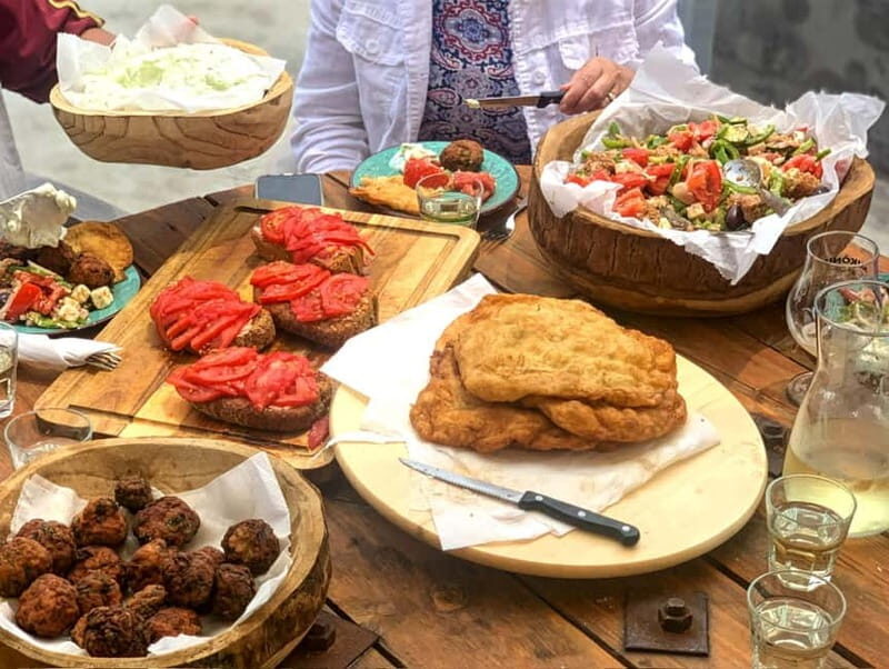 Mykonos: Group Cooking Class at the Home of a Local Family - FAQ