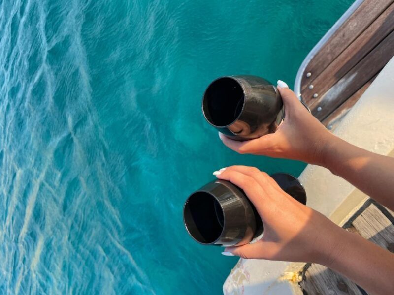 Mykonos: Private Cruise by Wooden Boat with Snorkeling - Key Points