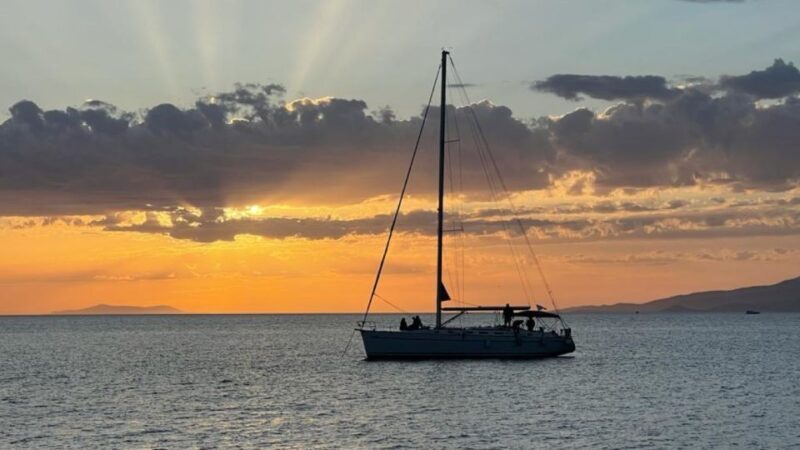 Mykonos: Semi-Prive Aegean Sunset Cruise with Mykonian Snack - Key Points