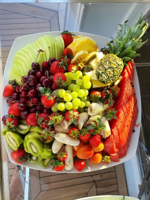 Mykonos: Semi-Prive Aegean Sunset Cruise with Mykonian Snack - FAQs