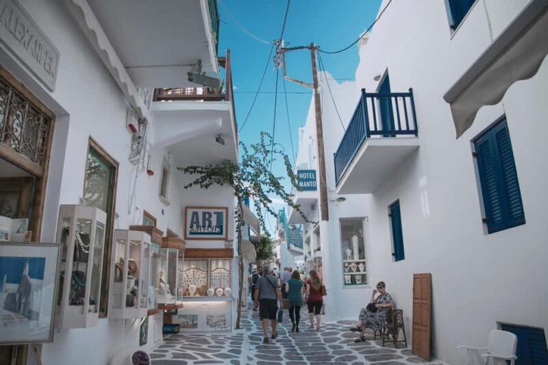 Mykonos: Sights, Super Paradise Beach, Sunbeds, & Transfers - Key Points