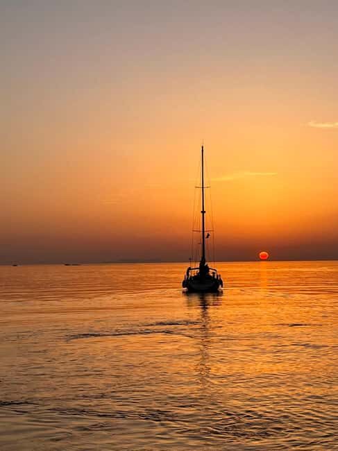 MYKONOS SOUTH COAST EVENING SEMI PRIVATE CRUISE - An Introduction to the Experience