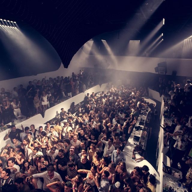 Mykonos: VIP Nightlife Reservations - Afternoon: Lunch & Party Time