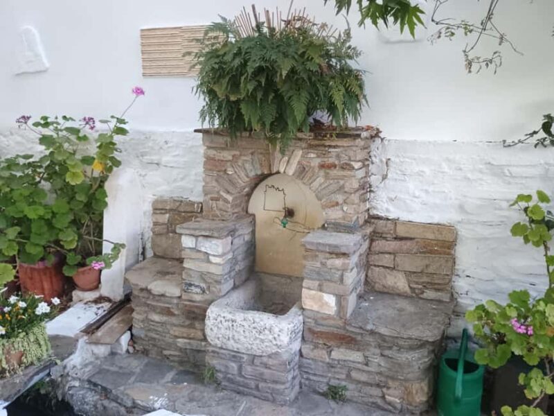 Myli: Beekeeping Secrets Guided Tour with Traditional Meze - Who Should Consider This Tour?