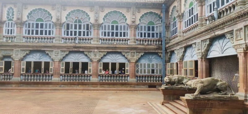 Mysore: Palace, Art Gallery & Devaraja Market Walking Tour - FAQ Section