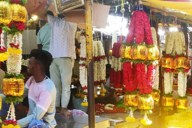 Mysore Palace + Jaganmohana Art Gallery + Devaraja Market = Mysore Heritage Walk - Practical Details: What to Expect