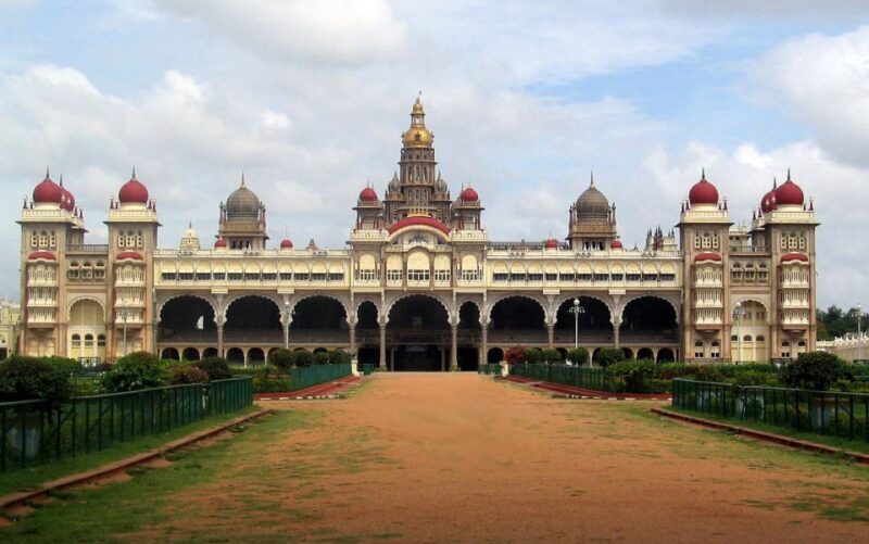 Mysore: Private Full-Day Sightseeing Tour of the City - A Close Look at What to Expect