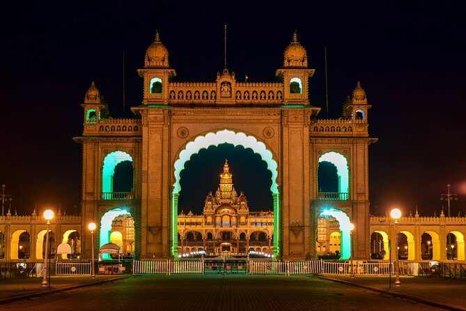 Mysore & Srirangapatna Day Tour from Bengaluru with Guide & Lunch - Detailed Breakdown of the Tour Experience