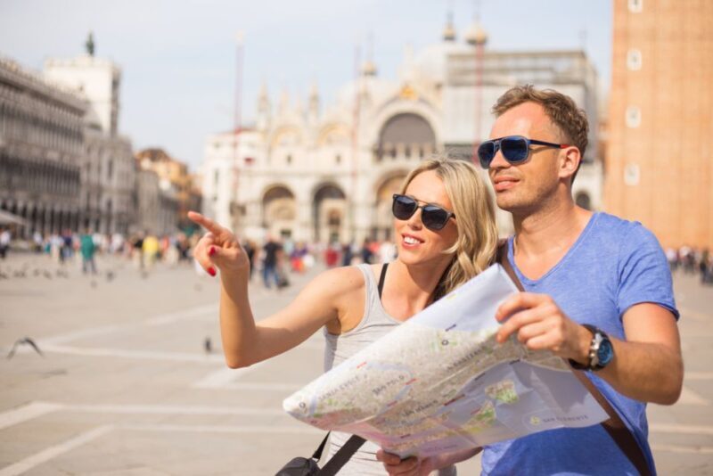 Mysterious Corners of Venice Walking Tour - Santa Croce and Dorsoduro: Districts of Secrets