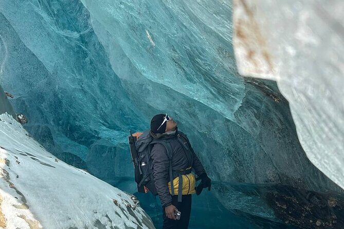 Mysterious Ice Glacier Wall Hiking and Shymbulak Mountain Resort - Getting to Know the Experience