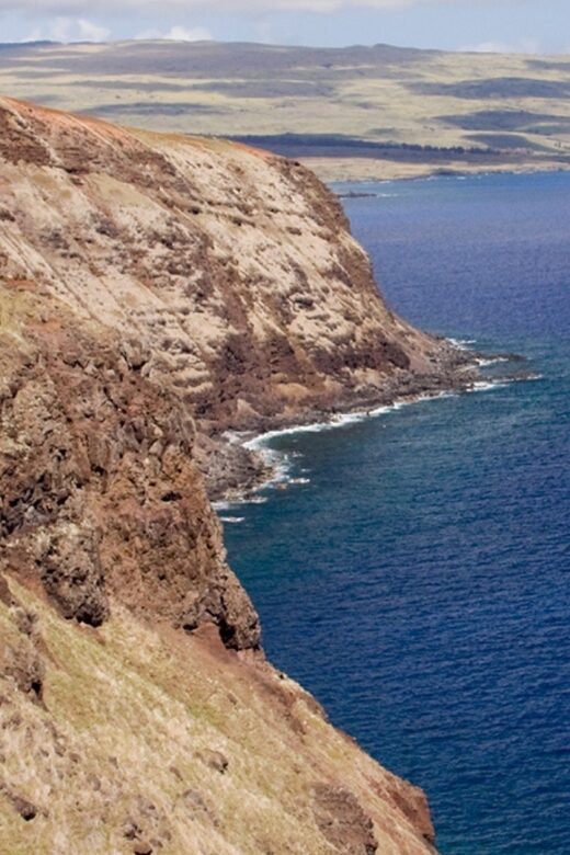 Mystery of the Poike:Walk through the most unknown Rapa Nui - Comparing Similar Experiences