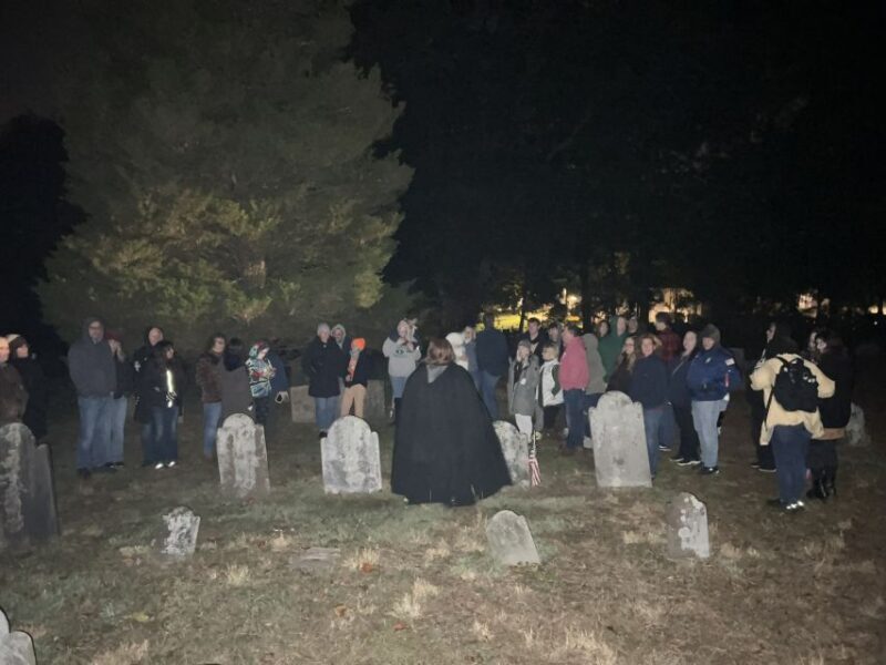 Mystic: Guided Graveyard Ghost Tour by Moonlight - FAQ