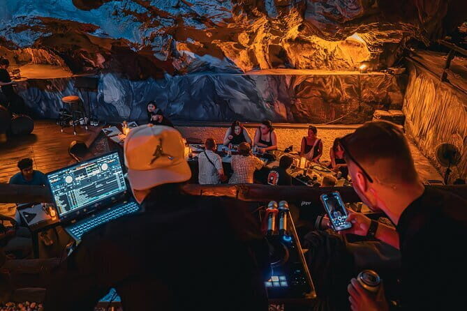 Mystical Dining Experience at Paradise Cave in Cat Ba Island - An Adventure in the Heart of Cat Ba
