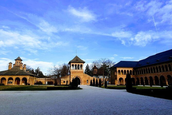 Mystical Monasteries, Dracula's Tomb and Mogosoaia Lake Palace - Private Tour - Final Thoughts