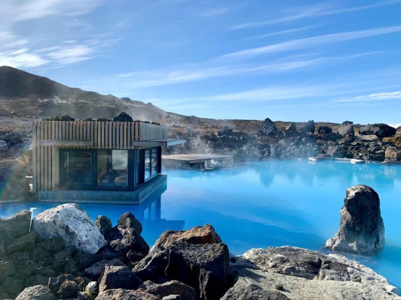 Mývatn: Myvatn Nature Baths Admission Ticket - Unique Features and Facilities