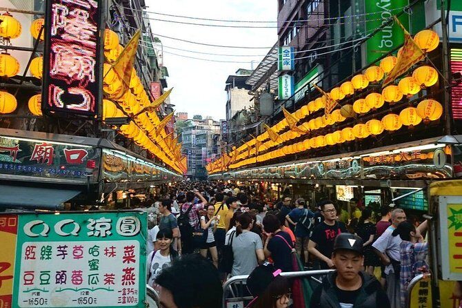 N113 Jingtong Station Pingxi Old Street Jiufen Old Street Keelung Miaokou Night Market Day Tour (10h) - Who Should Consider This Tour?