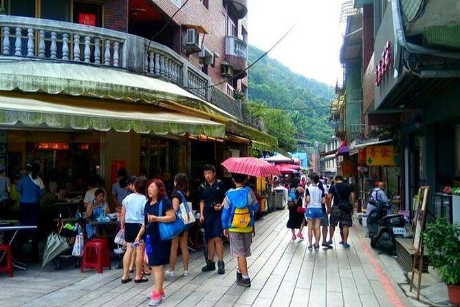 N116 Shijiu Old Street Qiandao Lake Secret World Gossip Tea Garden Day Tour (10h) - Who Will Enjoy This Tour?