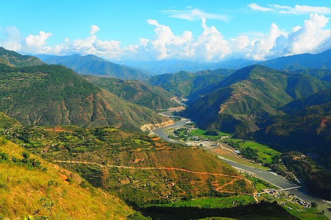 Nagarkot half day hiking and Bhaktapur Darbar square UNESCO tour - Why This Tour Offers Good Value