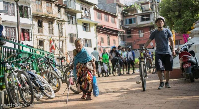 Nagarkot to Bhaktapur - Guided Full-Day Bike Tour & Lunch - Key Points