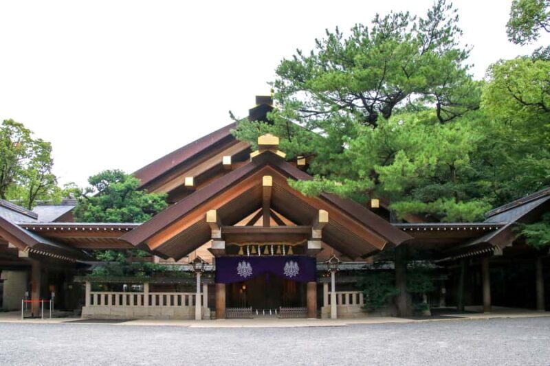 Nagoya Food and Culture tour: Atsuta Shrine and Osu Market - Exploring Nagoya’s Hidden Gems: Atsuta Shrine and Osu Market