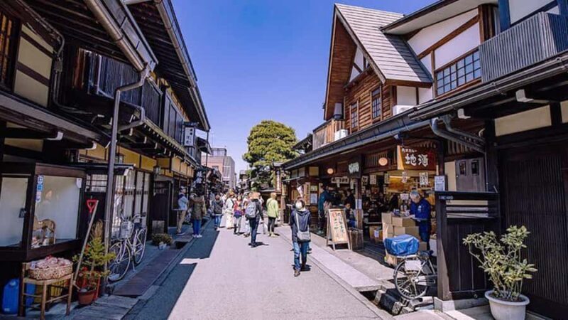 Nagoya : Shirakawa-go Magical Heritage & Takayama Day Tour - The Experience of the Tour