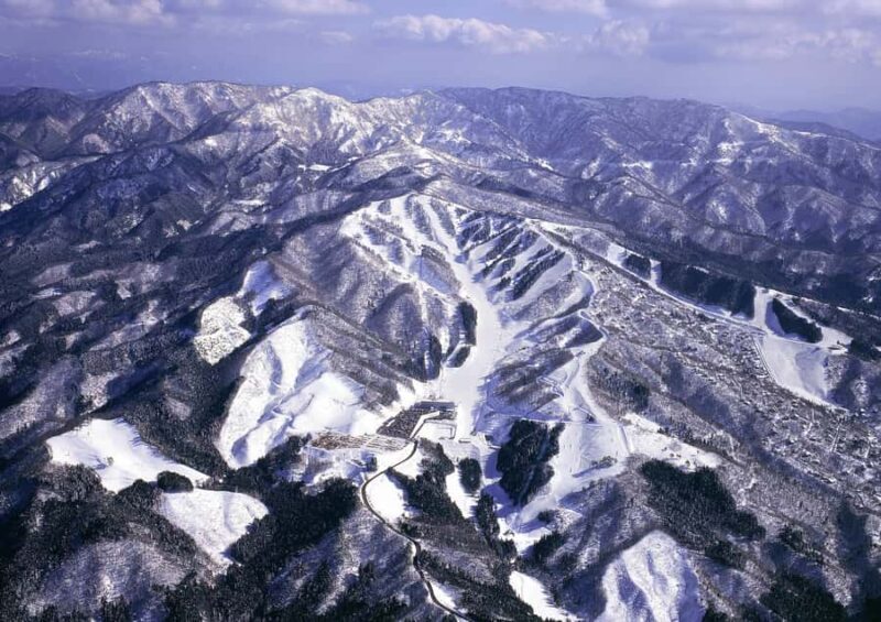 Nagoya: White Pia Takasu Ski Resort Day Trip with Lift Pass - FAQ